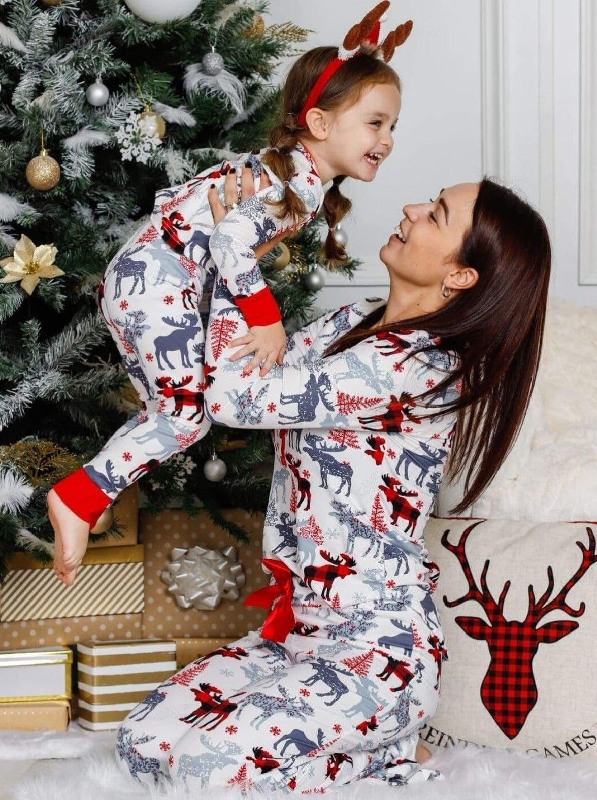 Mommy And Me Matching Pajamas | Long Winter Reindeer Pajama Set – Mia ...